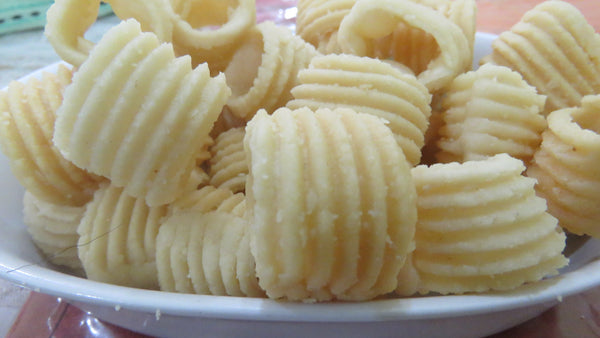 Seepu Seedai/செட்டிநாட்டு சீப்பு சீடை | Chettinad Snacks Online